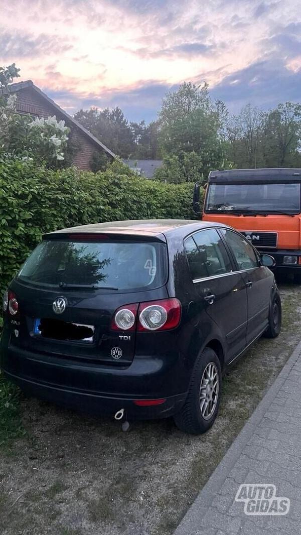 Black Volkswagen Golf Plus 2005 in Vilkaviskis, with an engine capacity of 1.90 L and mileage of 250 thousand km for 650 €, photo 5 on AUTOMOTO.COM.LV