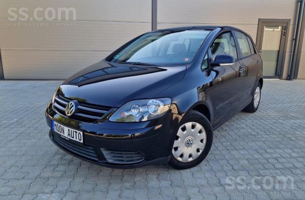 Melns Volkswagen Golf Plus 2005 Liepāja, ar dzinēja tilpumu 1.60 L un nobraukumu 117 tūkst. km par 3790 €, foto 1 vietnē AUTOMOTO.COM.LV