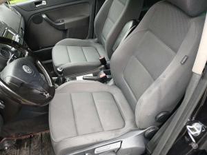 Melns Volkswagen Golf Plus 2005 Utena, ar dzinēja tilpumu 1.97 L un nobraukumu 318 tūkst. km par 2200 €, foto 3 vietnē AUTOMOTO.COM.LV