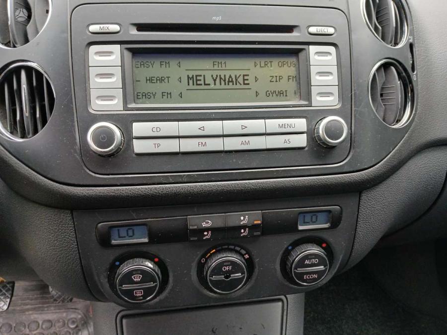 Melns Volkswagen Golf Plus 2005 Utena, ar dzinēja tilpumu 1.97 L un nobraukumu 318 tūkst. km par 2200 €, foto 7 vietnē AUTOMOTO.COM.LV