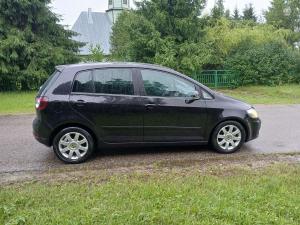 Melns Volkswagen Golf Plus 2005 Utena, ar dzinēja tilpumu 1.97 L un nobraukumu 318 tūkst. km par 2200 €, foto 8 vietnē AUTOMOTO.COM.LV