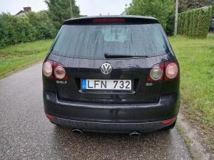 Melns Volkswagen Golf Plus 2005 Utena, ar dzinēja tilpumu 1.97 L un nobraukumu 318 tūkst. km par 2200 €, foto 10 vietnē AUTOMOTO.COM.LV