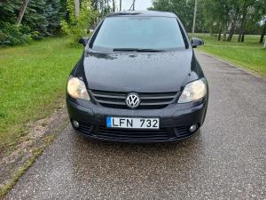 Melns Volkswagen Golf Plus 2005 Utena, ar dzinēja tilpumu 1.97 L un nobraukumu 318 tūkst. km par 2200 €, foto 12 vietnē AUTOMOTO.COM.LV