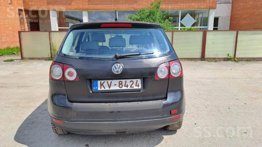 Melns Volkswagen Golf Plus 2006 Aizkraukle, ar dzinēja tilpumu 2.00 L un nobraukumu 376 tūkst. km par 850 €, foto 5 vietnē AUTOMOTO.COM.LV