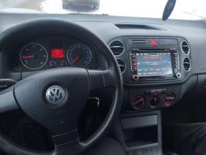 Black Volkswagen Golf Plus 2006 in Vilnius, with an engine capacity of 1.90 L and mileage of 328 thousand km for 1450 €, photo 8 on AUTOMOTO.COM.LV