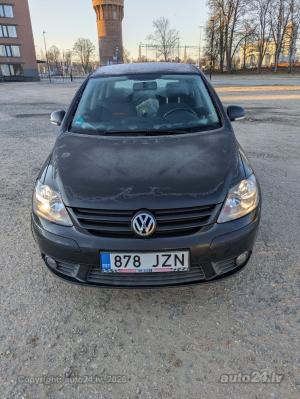 Melns Volkswagen Golf Plus 2006 Tartu, ar dzinēja tilpumu 1.90 L un nobraukumu 206 tūkst. km par 2100 €, foto  vietnē AUTOMOTO.COM.LV
