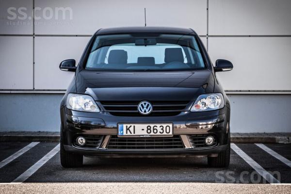 Melns Volkswagen Golf Plus 2006 Rīga, ar dzinēja tilpumu 1.60 L un nobraukumu 0 tūkst. km par 4990 €, foto 2 vietnē AUTOMOTO.COM.LV