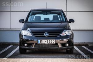 Melns Volkswagen Golf Plus 2006 Rīga, ar dzinēja tilpumu 1.60 L un nobraukumu 0 tūkst. km par 4990 €, foto 3 vietnē AUTOMOTO.COM.LV