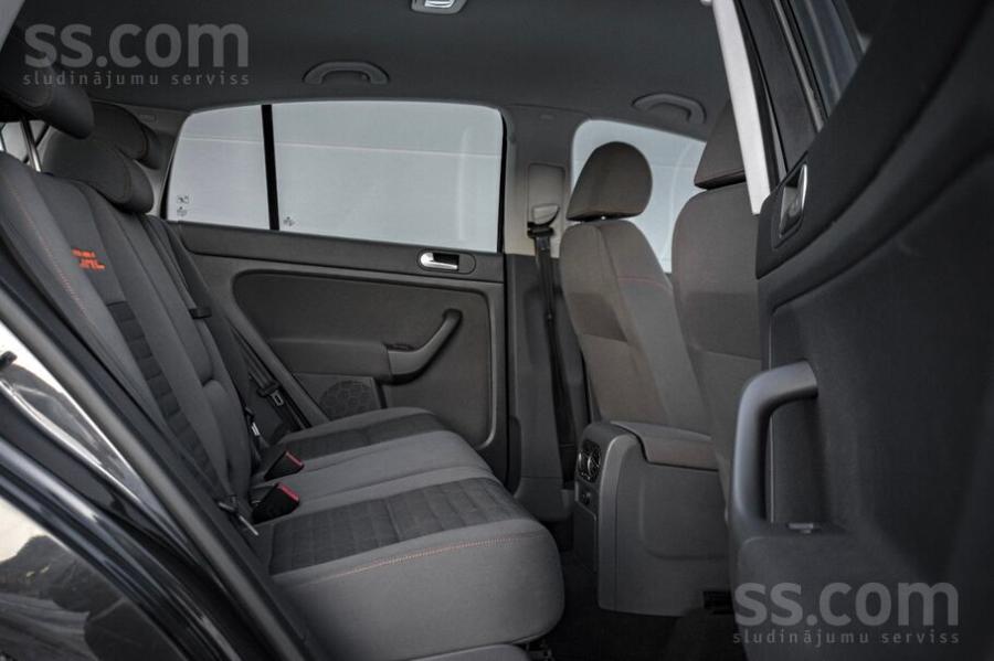 Melns Volkswagen Golf Plus 2006 Rīga, ar dzinēja tilpumu 1.60 L un nobraukumu 0 tūkst. km par 4990 €, foto 15 vietnē AUTOMOTO.COM.LV