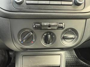 Melns Volkswagen Golf Plus 2006 Rīga, ar dzinēja tilpumu 2.00 L un nobraukumu 260 tūkst. km par 2100 €, foto 18 vietnē AUTOMOTO.COM.LV