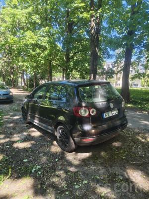 Melns Volkswagen Golf Plus 2006 Rīga, ar dzinēja tilpumu 2.00 L un nobraukumu 379 tūkst. km par 550 €, foto 3 vietnē AUTOMOTO.COM.LV