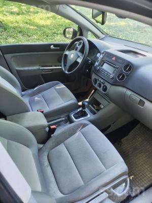 Melns Volkswagen Golf Plus 2006 Rīga, ar dzinēja tilpumu 2.00 L un nobraukumu 379 tūkst. km par 550 €, foto 4 vietnē AUTOMOTO.COM.LV