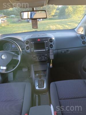 Melns Volkswagen Golf Plus 2006 Rēzekne, ar dzinēja tilpumu 1.90 L un nobraukumu 278 tūkst. km par 2999 €, foto 5 vietnē AUTOMOTO.COM.LV