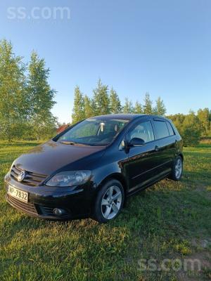 Melns Volkswagen Golf Plus 2006 Rēzekne, ar dzinēja tilpumu 1.90 L un nobraukumu 278 tūkst. km par 2999 €, foto 18 vietnē AUTOMOTO.COM.LV