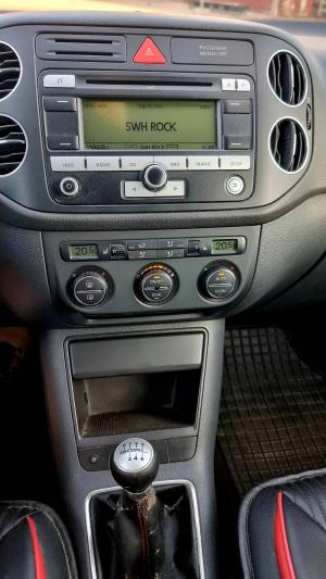 Melns Volkswagen Golf Plus 2006 Cēsis, ar dzinēja tilpumu 1.90 L un nobraukumu 308 tūkst. km par 2200 €, foto 22 vietnē AUTOMOTO.COM.LV