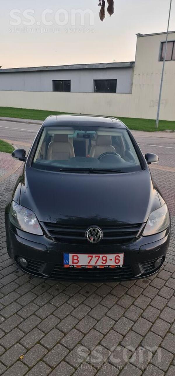 Black Volkswagen Golf Plus 2006 in Ventspils, with an engine capacity of 2.00 L and mileage of 294 thousand km for 550 €, photo 10 on AUTOMOTO.COM.LV