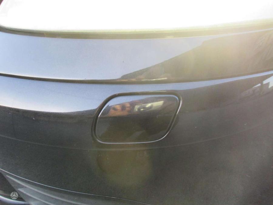 Black Volkswagen Golf Plus 2006 in Kelme, with an engine capacity of 1.97 L and mileage of 267 thousand km for 1950 €, photo 18 on AUTOMOTO.COM.LV