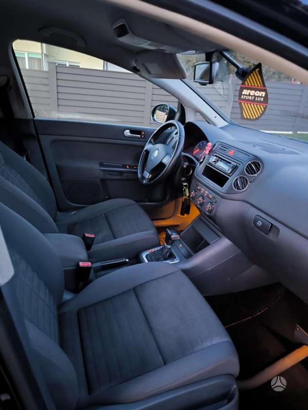 Melns Volkswagen Golf Plus 2007 Utena, ar dzinēja tilpumu 1.90 L un nobraukumu 273 tūkst. km par 1950 €, foto 7 vietnē AUTOMOTO.COM.LV