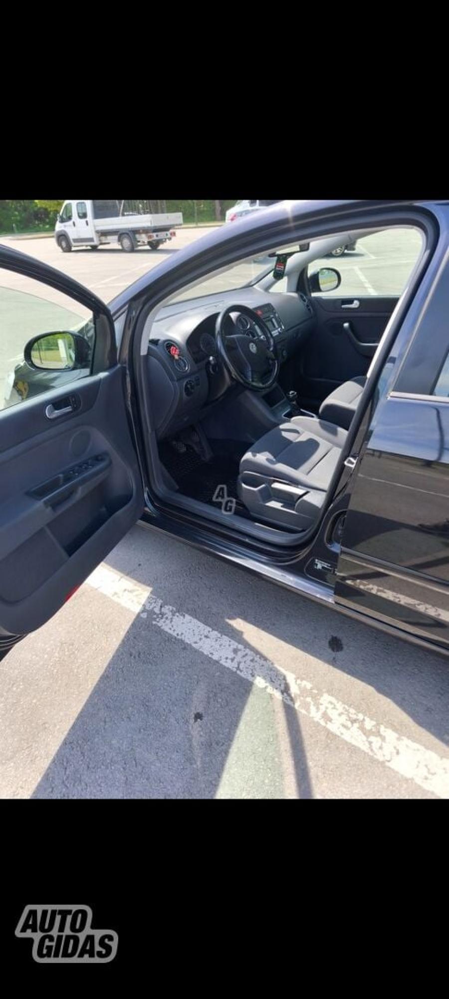 Black Volkswagen Golf Plus 2007 in Palanga, with an engine capacity of 1.40 L and mileage of 220 thousand km for 2500 €, photo 7 on AUTOMOTO.COM.LV