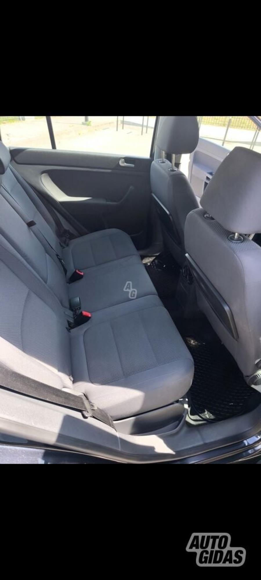 Black Volkswagen Golf Plus 2007 in Palanga, with an engine capacity of 1.40 L and mileage of 220 thousand km for 2500 €, photo 13 on AUTOMOTO.COM.LV