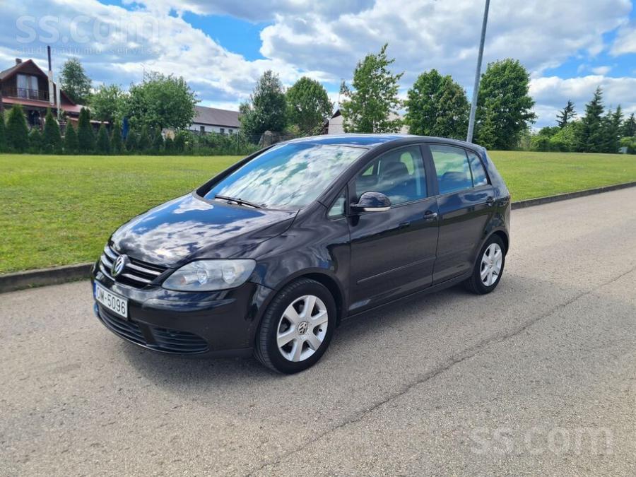 Black Volkswagen Golf Plus 2007 in Ludza, with an engine capacity of 1.90 L and mileage of 0 thousand km for 3850 €, photo 1 on AUTOMOTO.COM.LV