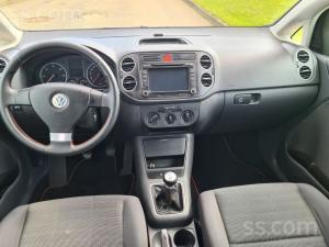 Black Volkswagen Golf Plus 2007 in Ludza, with an engine capacity of 1.90 L and mileage of 0 thousand km for 3850 €, photo 9 on AUTOMOTO.COM.LV