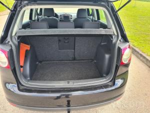 Black Volkswagen Golf Plus 2007 in Ludza, with an engine capacity of 1.90 L and mileage of 0 thousand km for 3850 €, photo 11 on AUTOMOTO.COM.LV