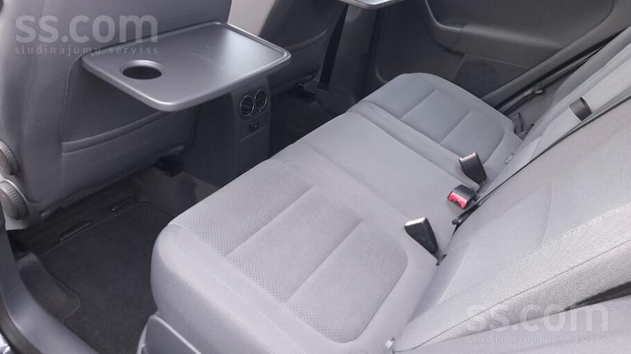 Melns Volkswagen Golf Plus 2007 Rīga, ar dzinēja tilpumu 1.90 L un nobraukumu 220 tūkst. km par 3700 €, foto 28 vietnē AUTOMOTO.COM.LV