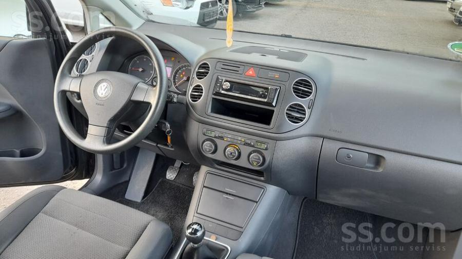 Melns Volkswagen Golf Plus 2007 Rīga, ar dzinēja tilpumu 1.90 L un nobraukumu 220 tūkst. km par 3700 €, foto 30 vietnē AUTOMOTO.COM.LV
