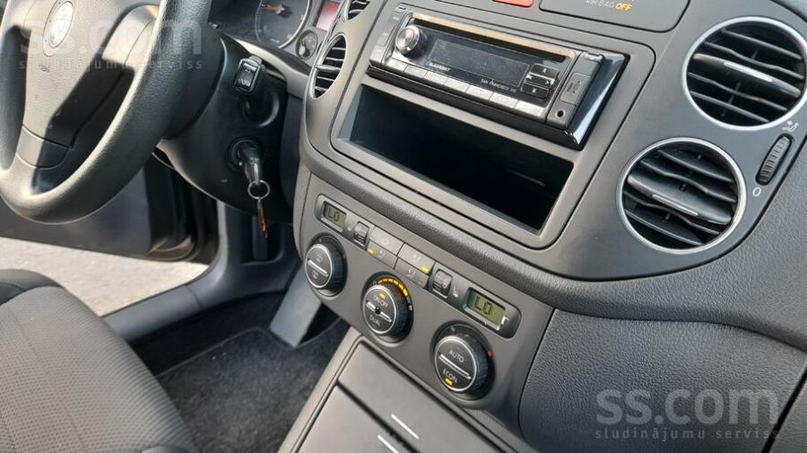Melns Volkswagen Golf Plus 2007 Rīga, ar dzinēja tilpumu 1.90 L un nobraukumu 220 tūkst. km par 3700 €, foto 21 vietnē AUTOMOTO.COM.LV