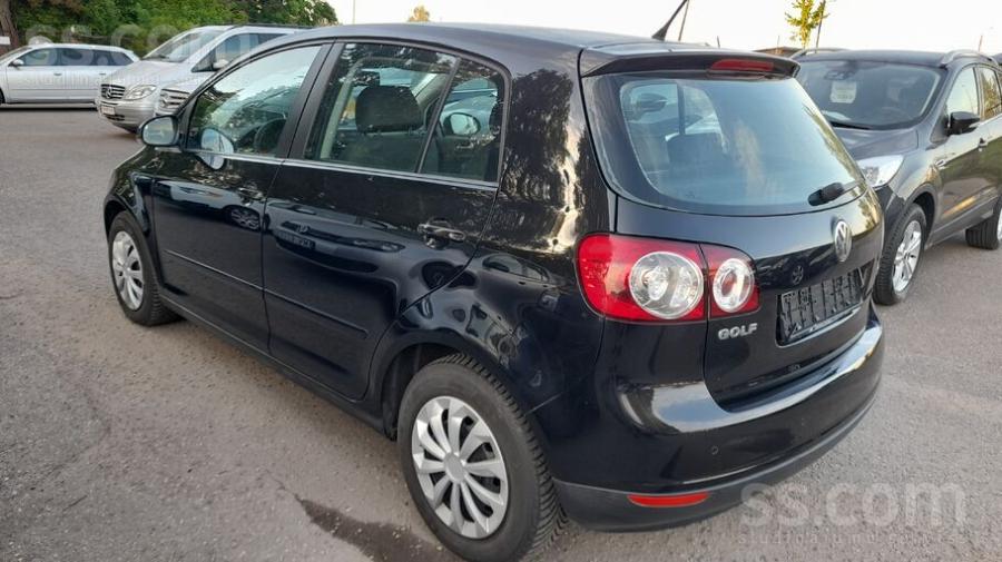 Melns Volkswagen Golf Plus 2007 Rīga, ar dzinēja tilpumu 1.90 L un nobraukumu 220 tūkst. km par 3700 €, foto 7 vietnē AUTOMOTO.COM.LV