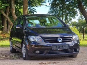 Black Volkswagen Golf Plus 2007 in Grobiņa, with an engine capacity of 1.90 L and mileage of 287 thousand km for 3800 €, photo 7 on AUTOMOTO.COM.LV