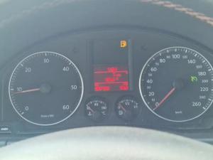 Black Volkswagen Golf Plus 2007 in Grobiņa, with an engine capacity of 1.90 L and mileage of 287 thousand km for 3800 €, photo 17 on AUTOMOTO.COM.LV