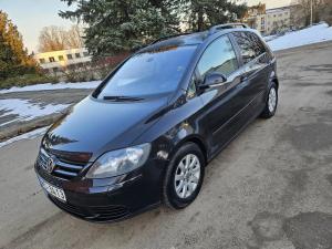 Melns Volkswagen Golf Plus 2007 Jēkabpils, ar dzinēja tilpumu 1.90 L un nobraukumu 269 tūkst. km par 2390 €, foto  vietnē AUTOMOTO.COM.LV