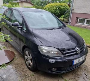 Black Volkswagen Golf Plus 2007 in Vilnius, with an engine capacity of 1.90 L and mileage of 310 thousand km for 1500 €, photo  on AUTOMOTO.COM.LV