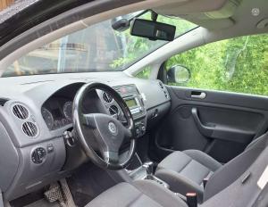 Black Volkswagen Golf Plus 2007 in Vilnius, with an engine capacity of 1.90 L and mileage of 310 thousand km for 1500 €, photo 5 on AUTOMOTO.COM.LV
