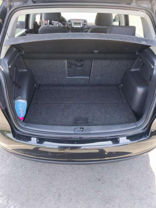 Melns Volkswagen Golf Plus 2007 Palanga, ar dzinēja tilpumu 1.39 L un nobraukumu 220 tūkst. km par 2300 €, foto 9 vietnē AUTOMOTO.COM.LV