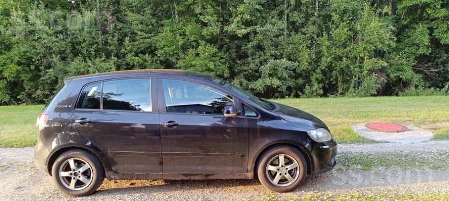 Melns Volkswagen Golf Plus 2007 Rīga, ar dzinēja tilpumu 1.90 L un nobraukumu 336 tūkst. km par 1750 €, foto 3 vietnē AUTOMOTO.COM.LV
