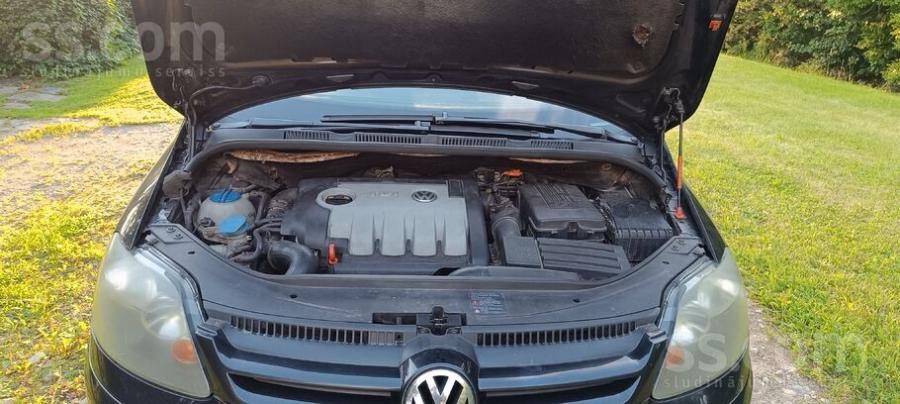 Melns Volkswagen Golf Plus 2007 Rīga, ar dzinēja tilpumu 1.90 L un nobraukumu 336 tūkst. km par 1750 €, foto 8 vietnē AUTOMOTO.COM.LV
