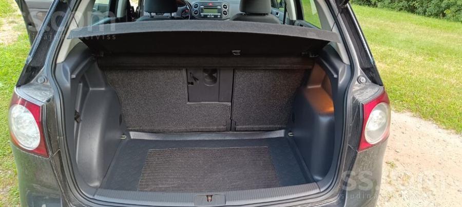 Black Volkswagen Golf Plus 2007 in Riga, with an engine capacity of 1.90 L and mileage of 336 thousand km for 1750 €, photo 9 on AUTOMOTO.COM.LV