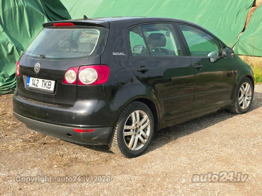 Black Volkswagen Golf Plus 2007 in Tallinn, with an engine capacity of 1.90 L and mileage of 398 thousand km for 700 €, photo 6 on AUTOMOTO.COM.LV