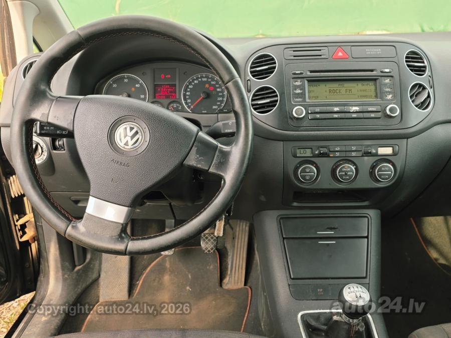 Black Volkswagen Golf Plus 2007 in Tallinn, with an engine capacity of 1.90 L and mileage of 398 thousand km for 700 €, photo 11 on AUTOMOTO.COM.LV
