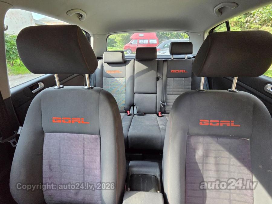Black Volkswagen Golf Plus 2007 in Tallinn, with an engine capacity of 1.90 L and mileage of 398 thousand km for 700 €, photo 12 on AUTOMOTO.COM.LV