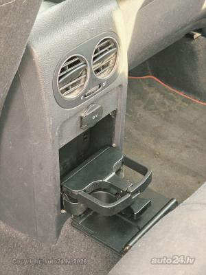 Black Volkswagen Golf Plus 2007 in Tallinn, with an engine capacity of 1.90 L and mileage of 398 thousand km for 700 €, photo 14 on AUTOMOTO.COM.LV
