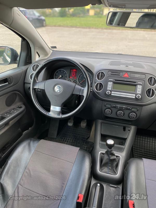 Melns Volkswagen Golf Plus 2007 Tallina, ar dzinēja tilpumu 1.40 L un nobraukumu 0 tūkst. km par 3300 €, foto 9 vietnē AUTOMOTO.COM.LV