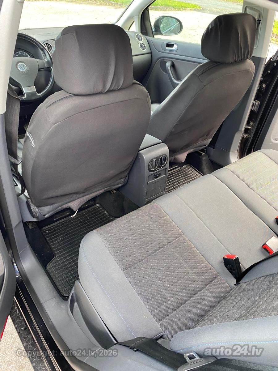 Melns Volkswagen Golf Plus 2007 Tallina, ar dzinēja tilpumu 1.40 L un nobraukumu 0 tūkst. km par 3300 €, foto 13 vietnē AUTOMOTO.COM.LV