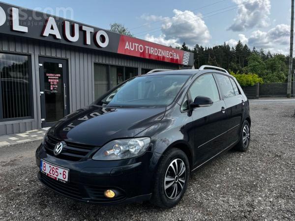 Black Volkswagen Golf Plus 2008 in Valmiera, with an engine capacity of 1.40 L and mileage of 0 thousand km for 1250 €, photo 1 on AUTOMOTO.COM.LV