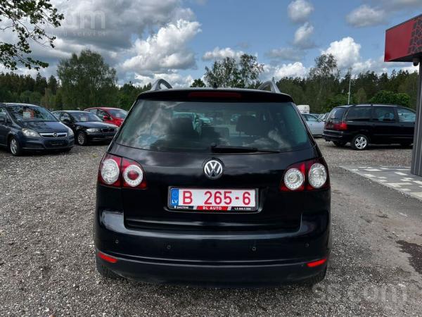 Black Volkswagen Golf Plus 2008 in Valmiera, with an engine capacity of 1.40 L and mileage of 0 thousand km for 1250 €, photo 4 on AUTOMOTO.COM.LV