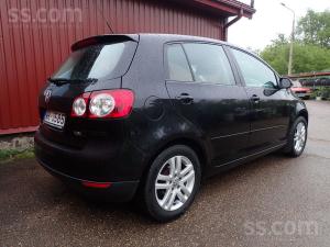Melns Volkswagen Golf Plus 2008 Liepāja, ar dzinēja tilpumu 1.90 L un nobraukumu 235 tūkst. km par 3450 €, foto 2 vietnē AUTOMOTO.COM.LV