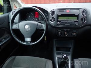Melns Volkswagen Golf Plus 2008 Liepāja, ar dzinēja tilpumu 1.90 L un nobraukumu 235 tūkst. km par 3450 €, foto 7 vietnē AUTOMOTO.COM.LV